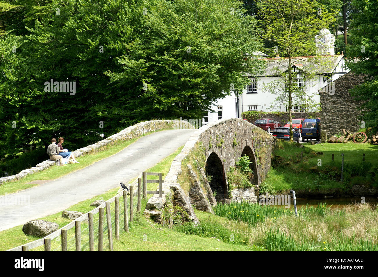 Two bridges hotel hi-res stock photography and images - Alamy
