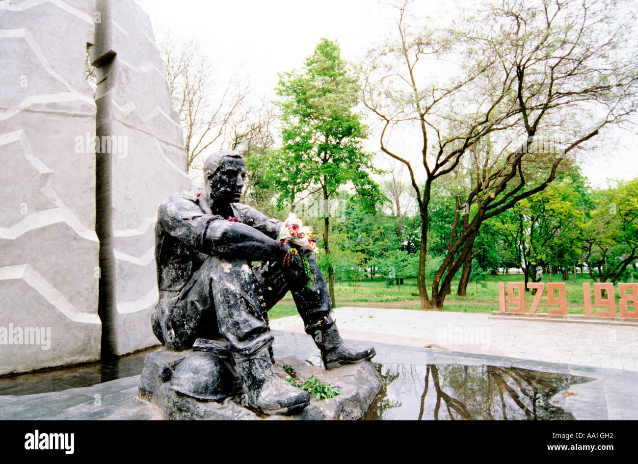 Odessa, Ukraine, statue of soldier Stock Photo - Alamy