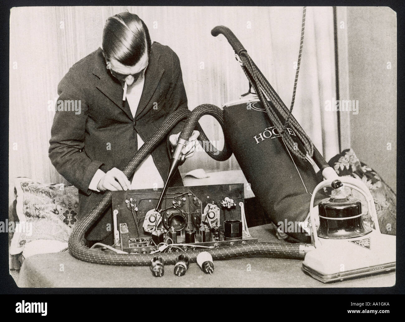 1930s vacuum cleaner hi-res stock photography and images - Alamy