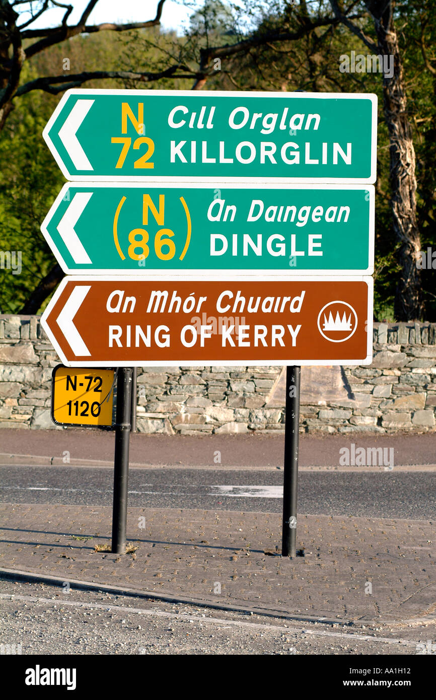 Road Sign County Kerry Stock Photos & Road Sign County Kerry Stock ...