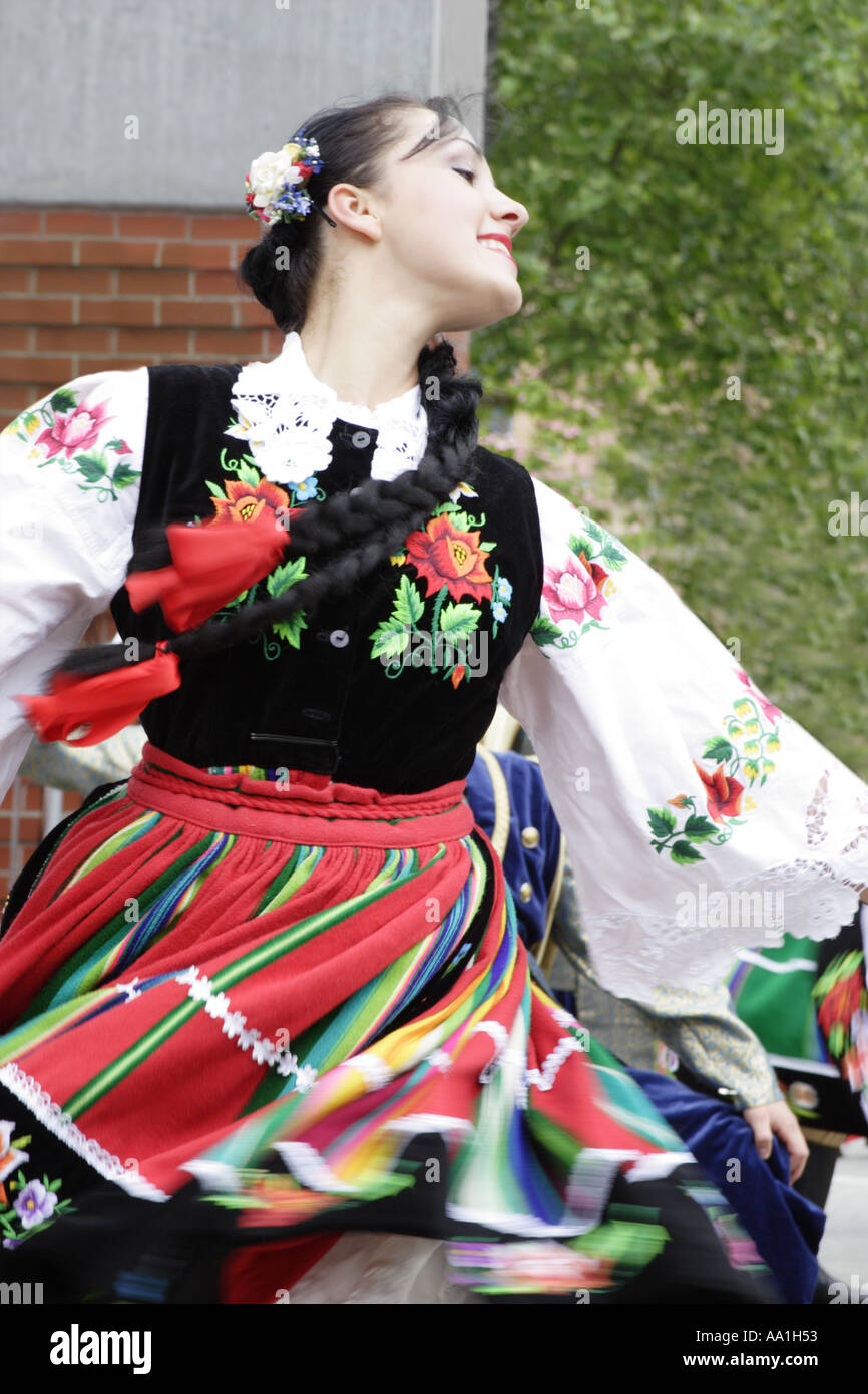 Polish folk dance Lowicz region Poland Stock Photo - Alamy