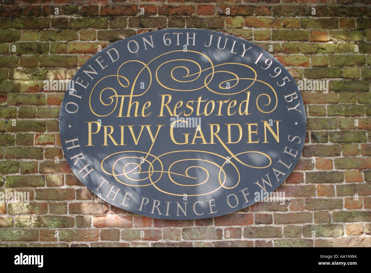 Privy garden sign Hampton Court Stock Photo - Alamy