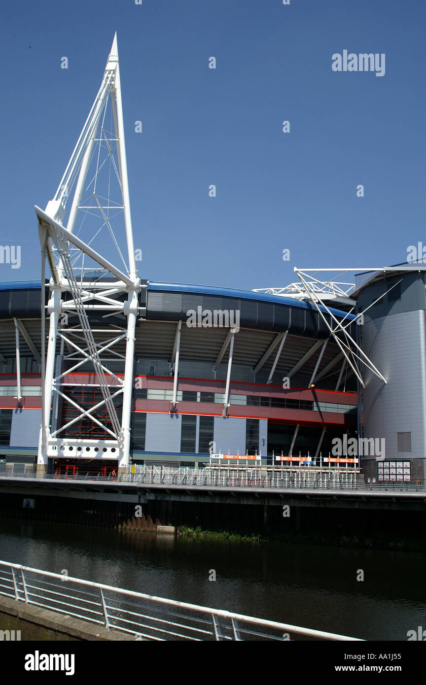 Millenium generation hi-res stock photography and images - Alamy