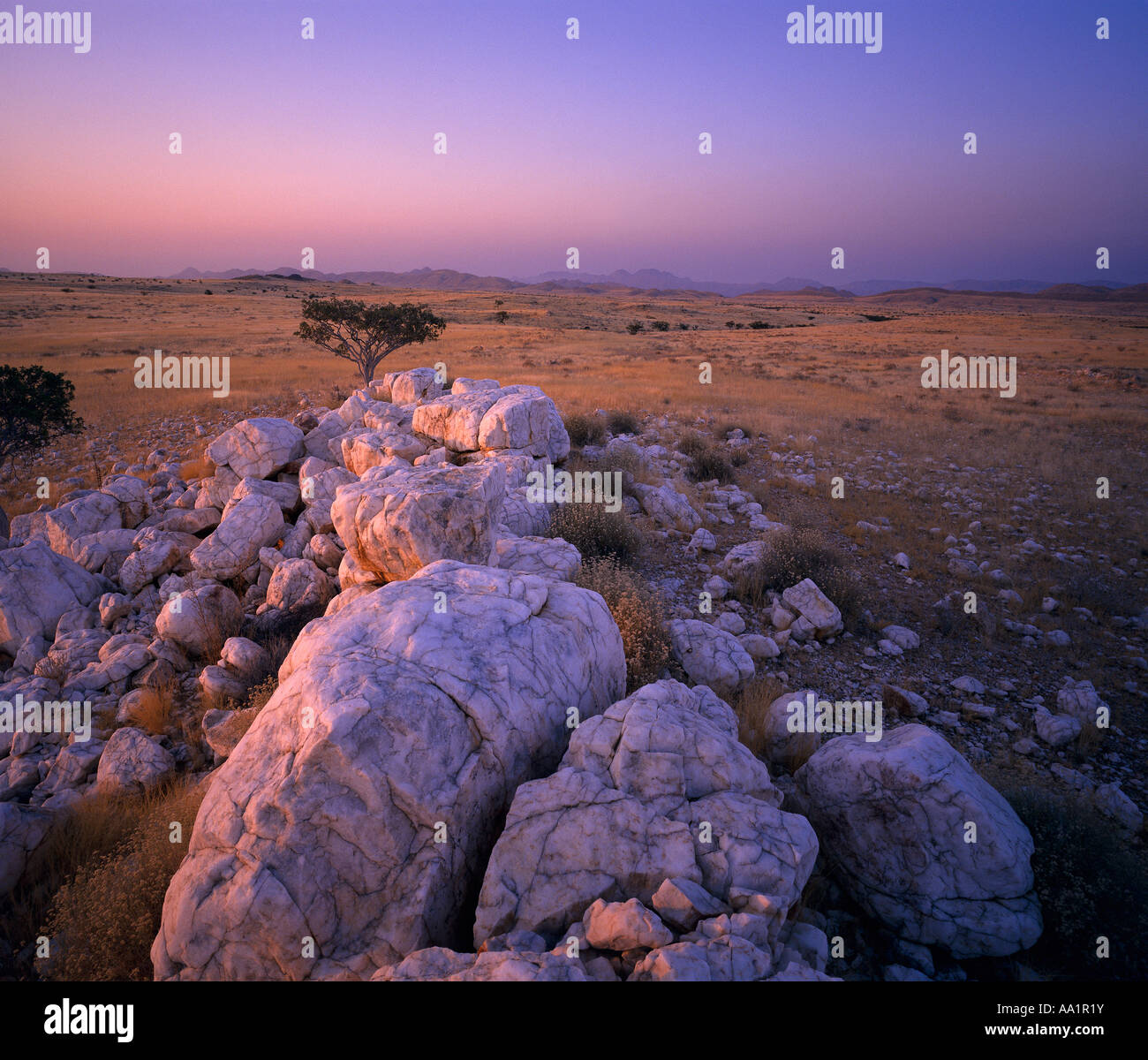 Quartz Mountains at Sunset, Marienfluss Valley, Kaokoland, Namibia ...