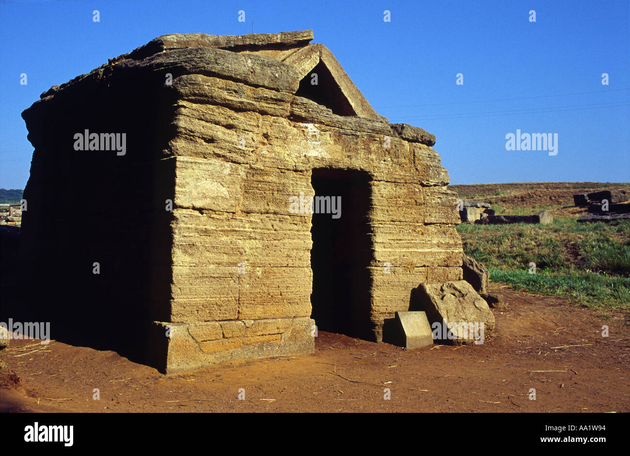 Etruscan tomb hi-res stock photography and images - Alamy
