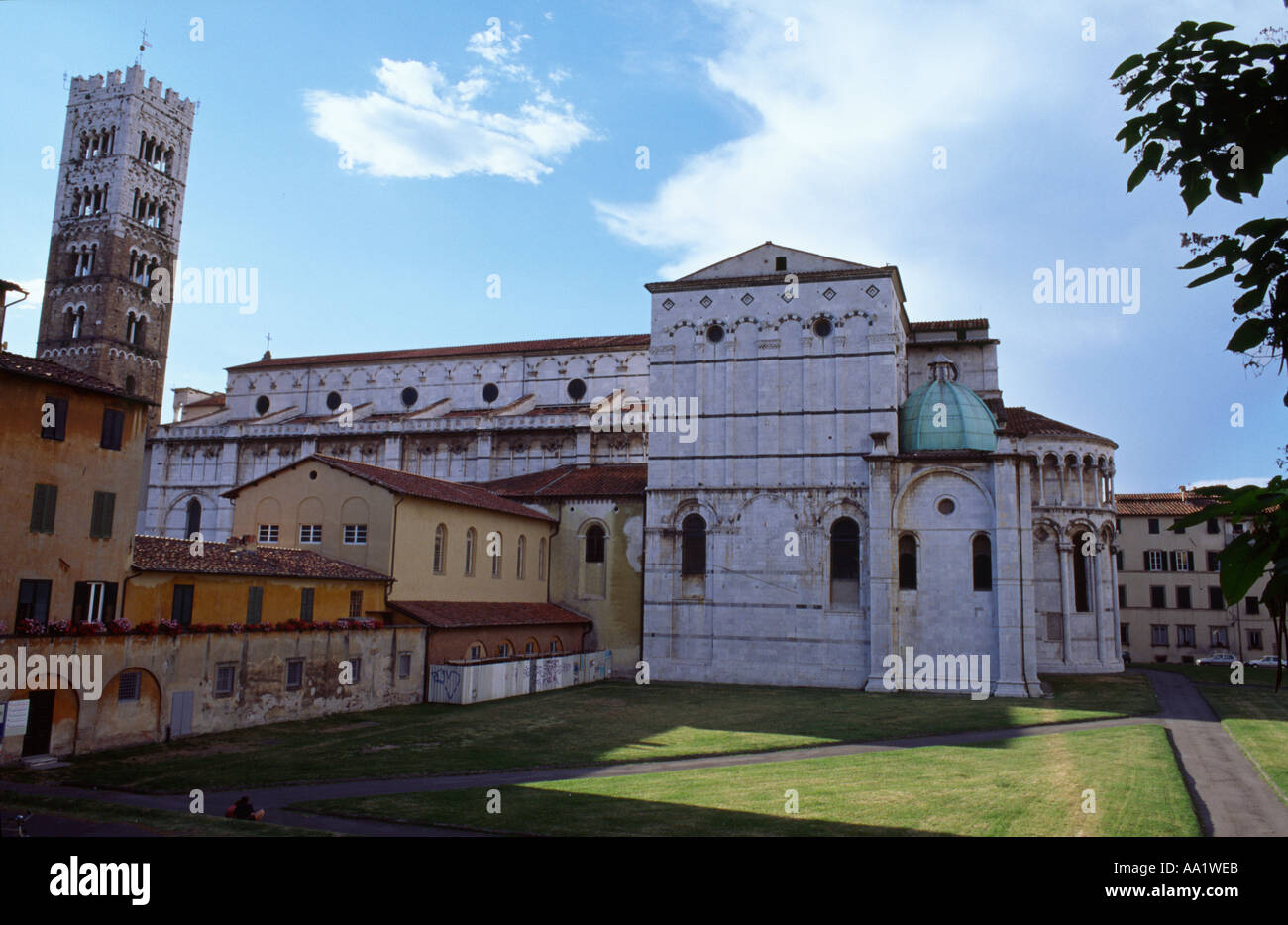 Lucca toskana hi-res stock photography and images - Alamy