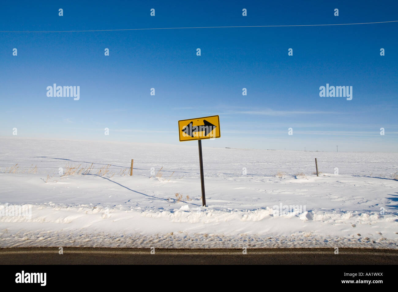 Fork Road Sign High Resolution Stock Photography and Images - Alamy