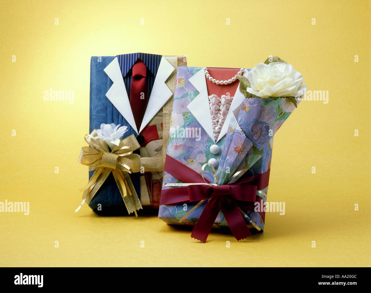 miniature model gift box Stock Photo - Alamy