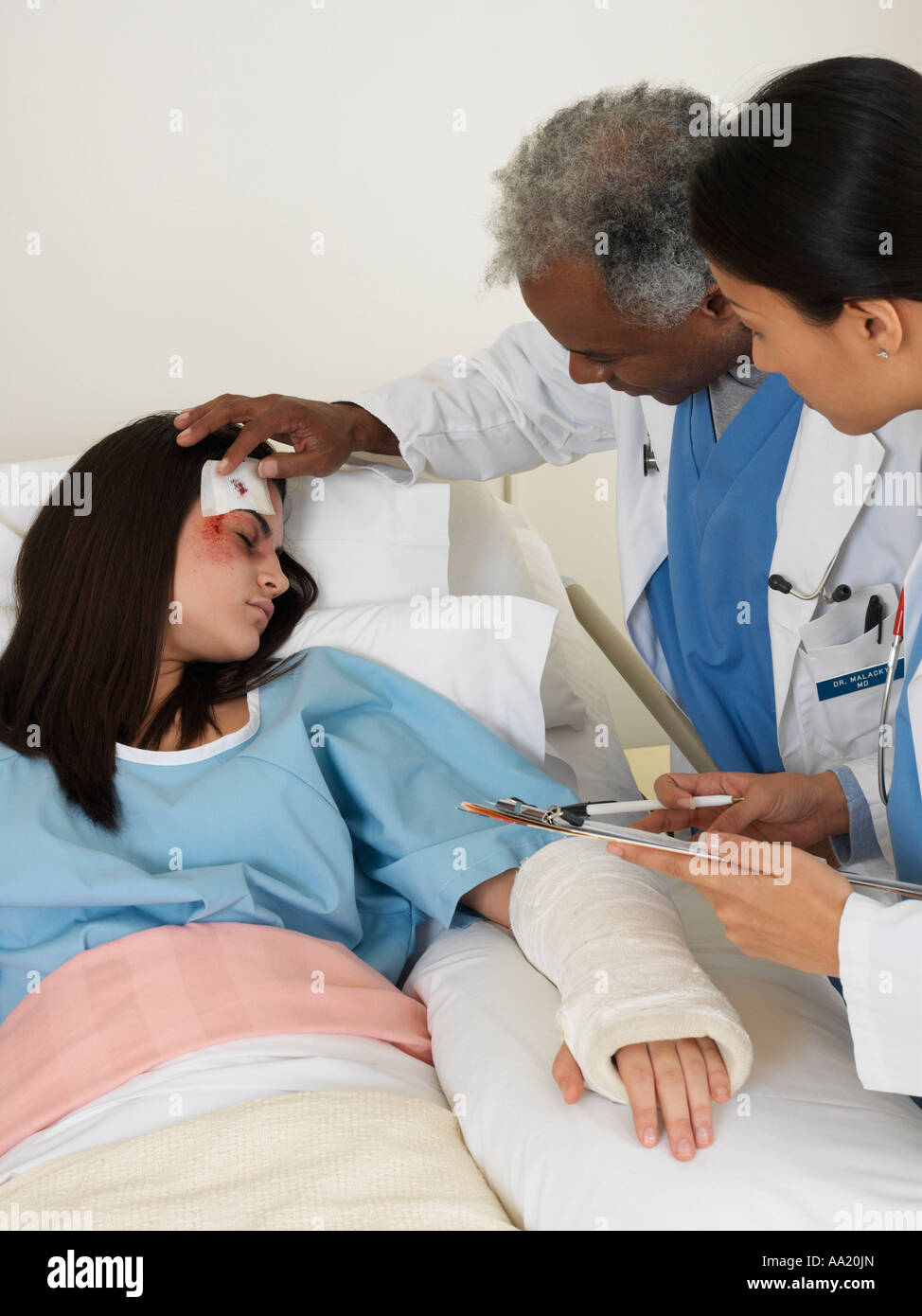 American teenager cast hi-res stock photography and images - Alamy