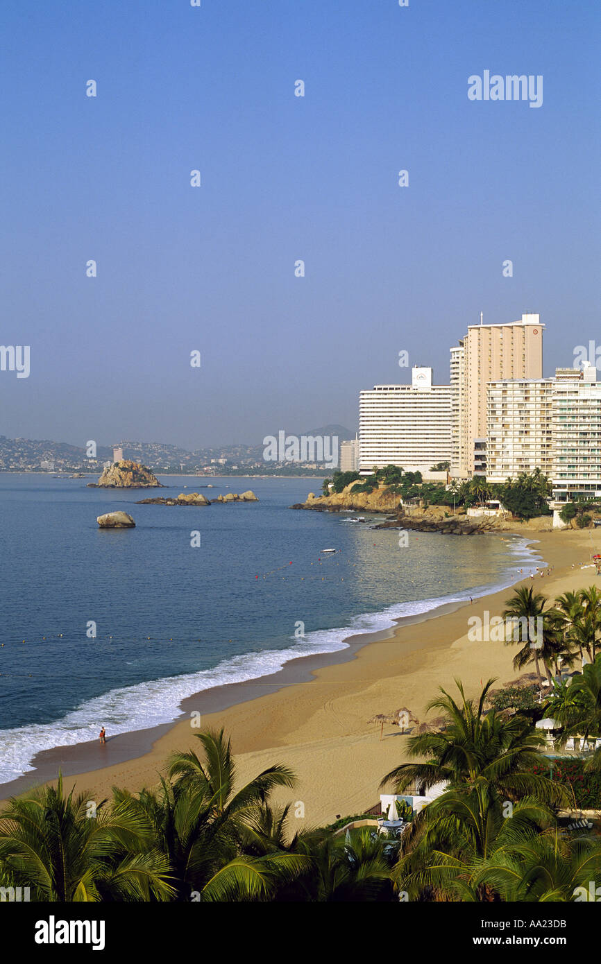 Plage acapulco hi-res stock photography and images - Alamy