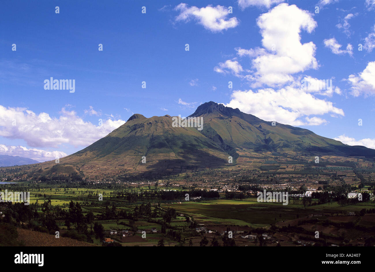 Ecuador Imbabura Volcano Stock Photo - Alamy