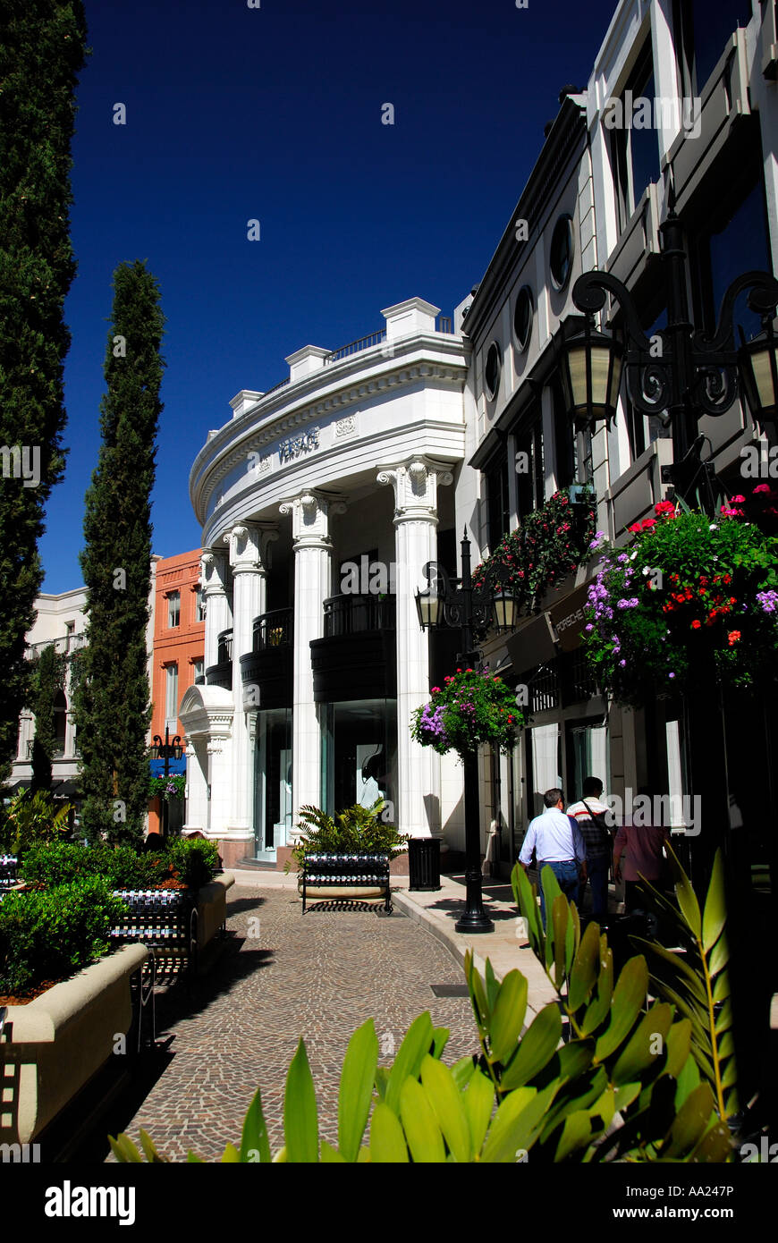 Via rodeo in beverly hills hi-res stock photography and images - Alamy