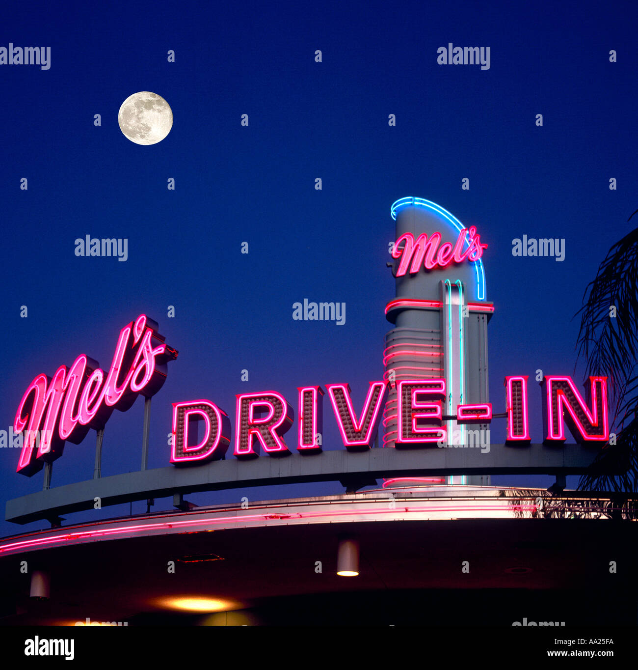 Mels drive in hi-res stock photography and images - Alamy