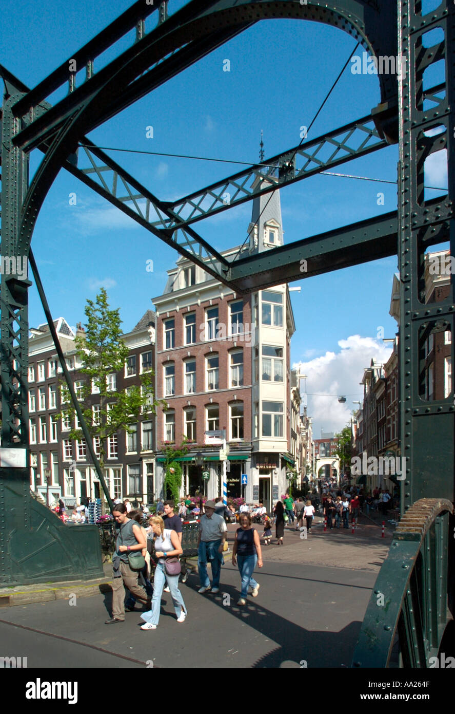 Drawbridge amsterdam hi-res stock photography and images - Alamy