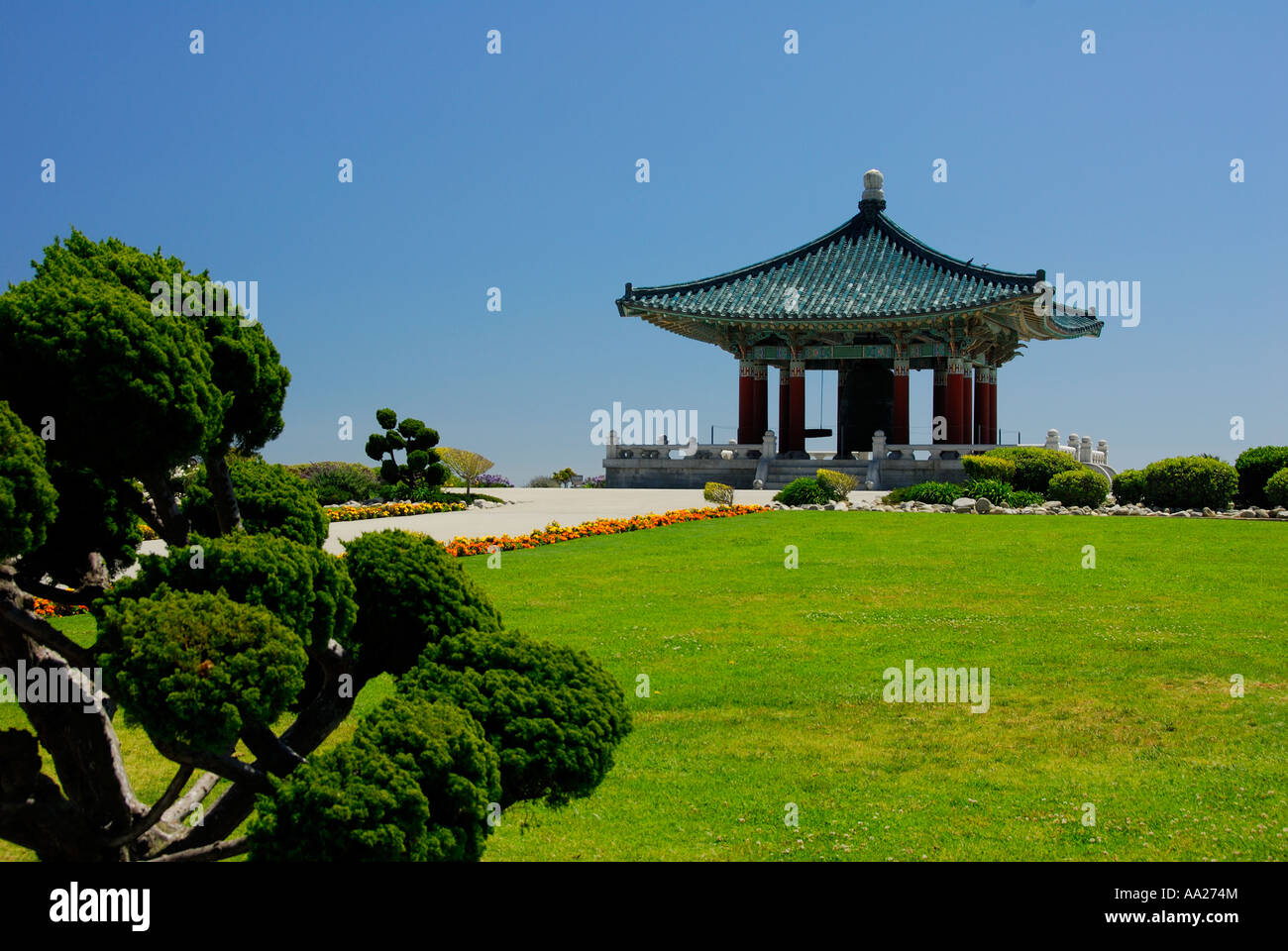 Korean Friendship Bell Stock Photo - Alamy