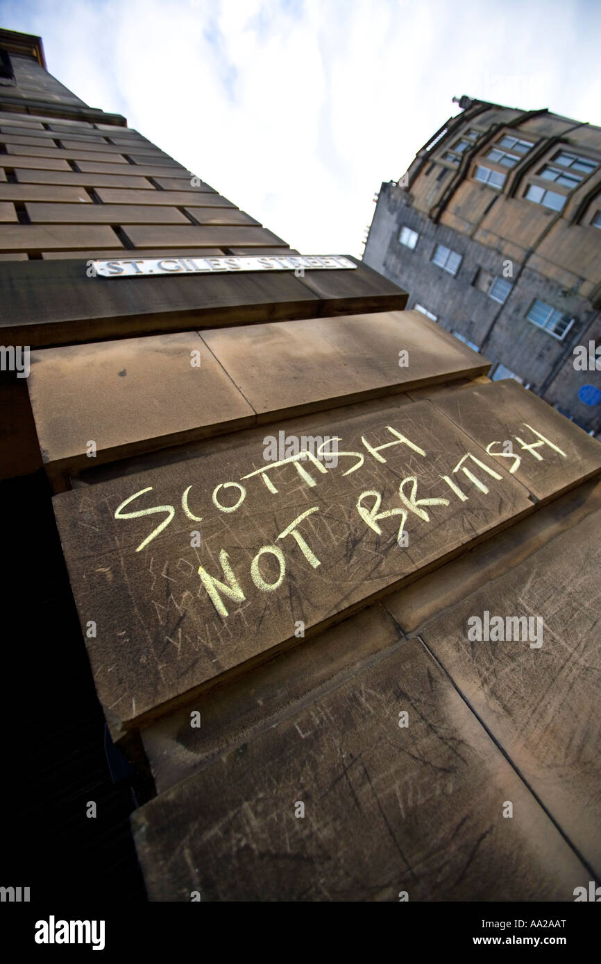 Edinburgh city centre graffiti scottish not british Stock Photo - Alamy