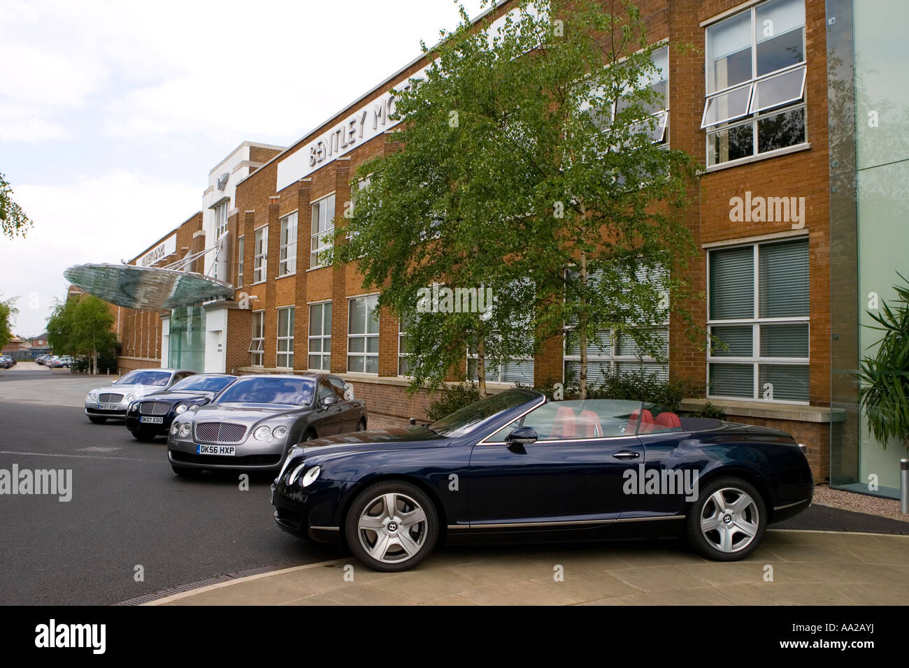 Bentley Cars at the Factory in Crewe Stock Photo - Alamy