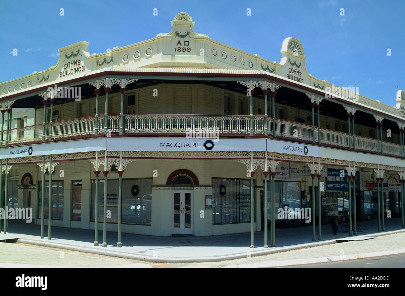 Victorian corner building hi-res stock photography and images - Alamy
