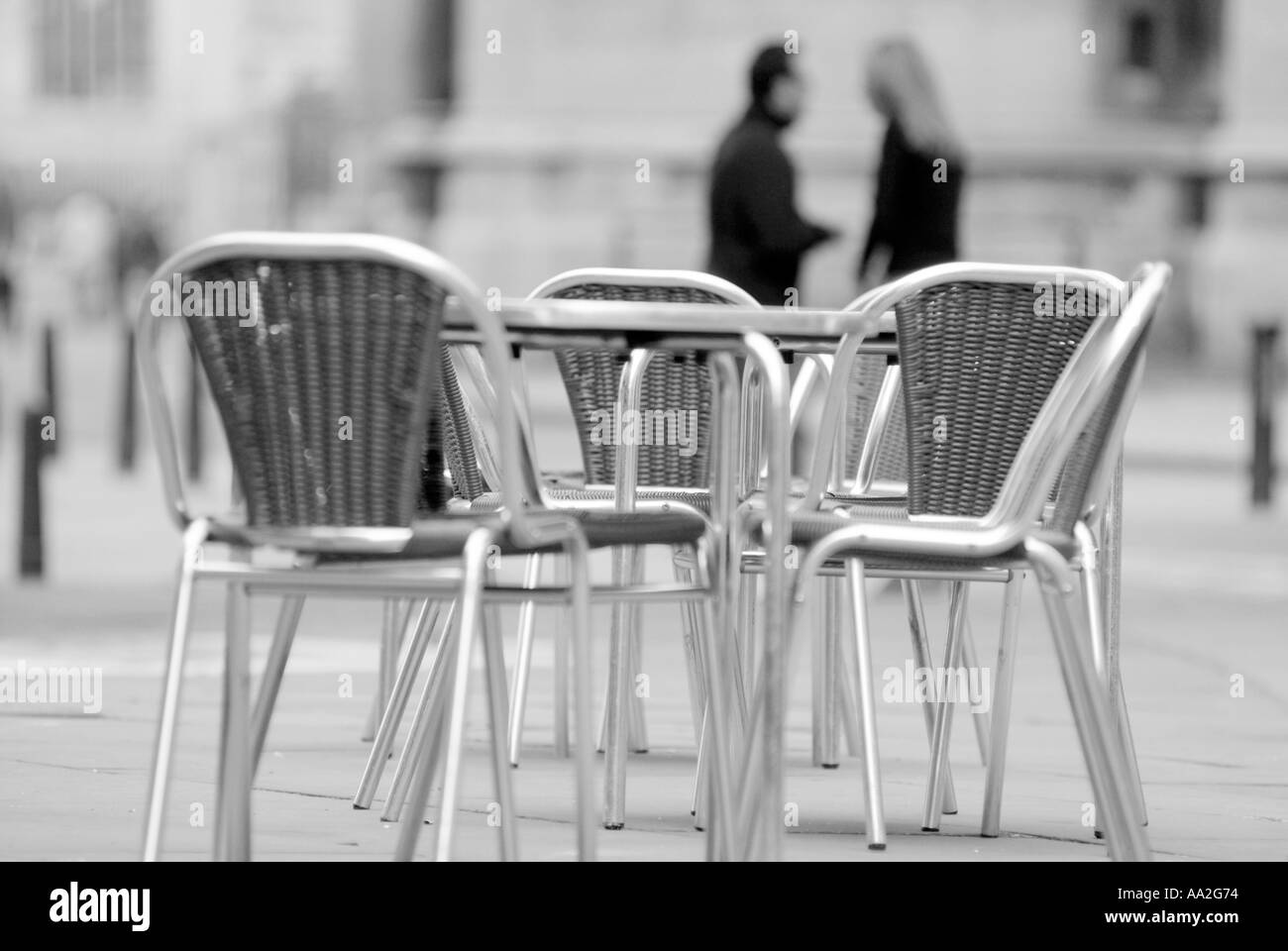 arguing in public argument couple quarrel quarrelling street ...