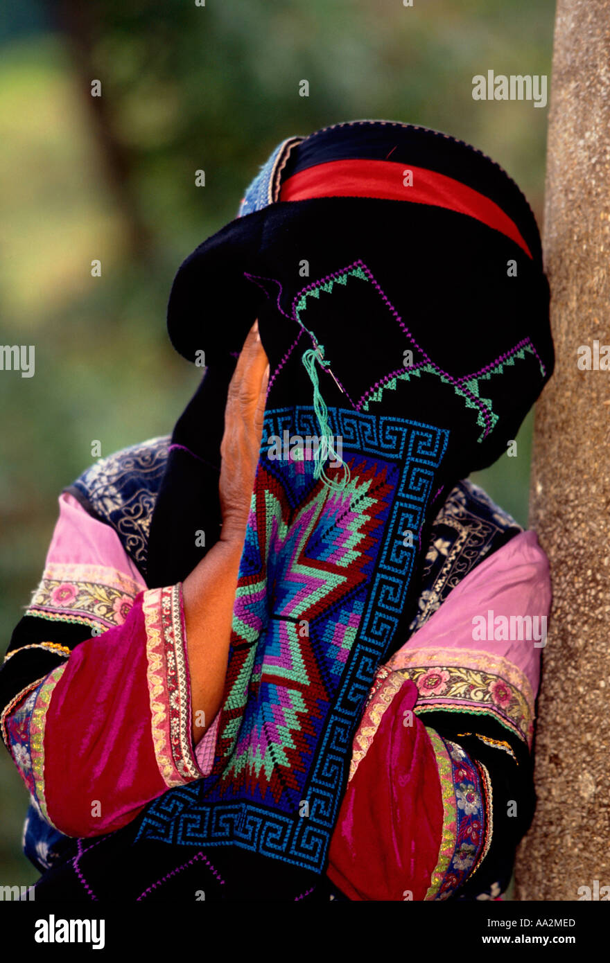 China yunnan sani ethnic hi-res stock photography and images - Alamy