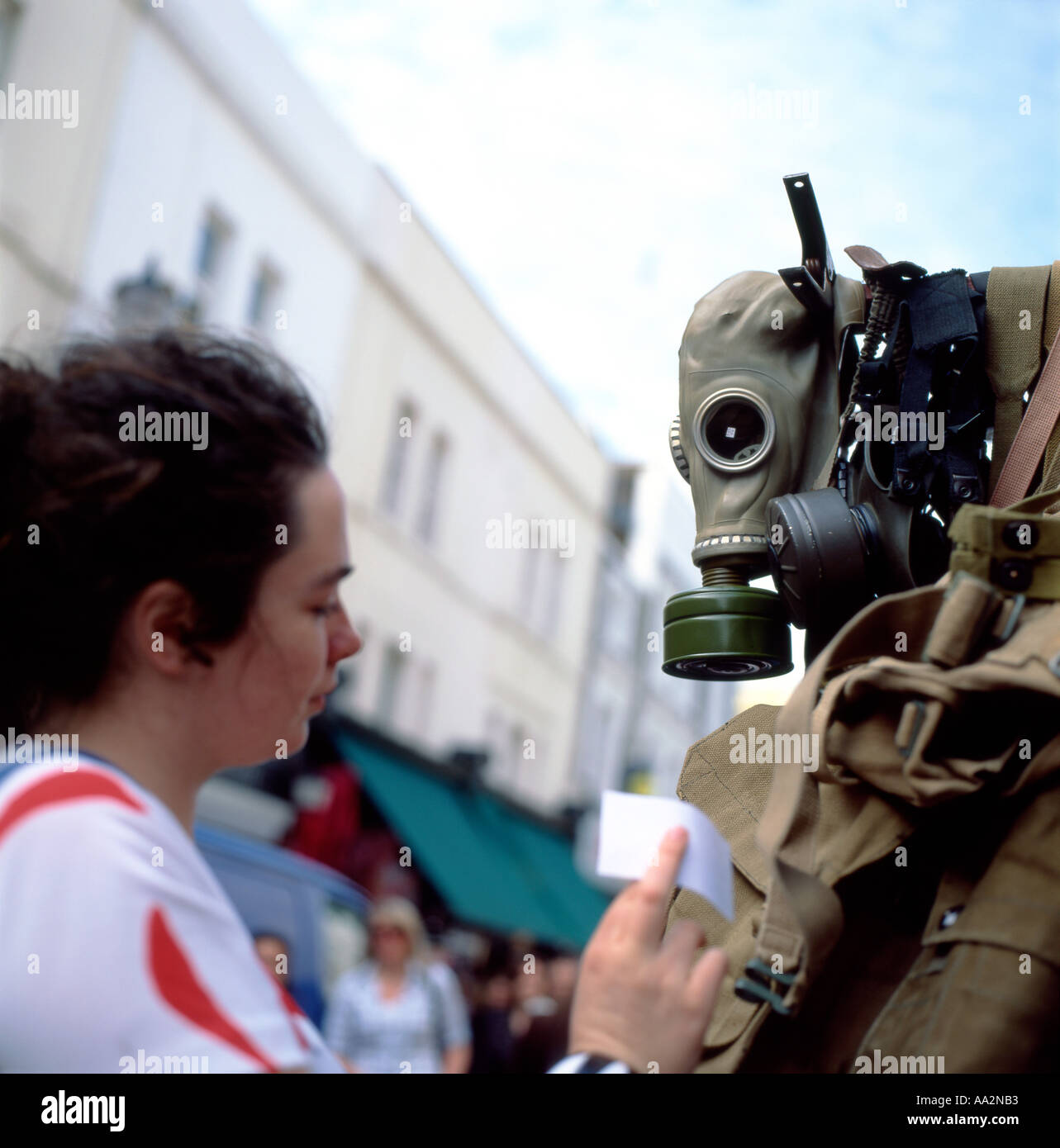 Woman gas mask wwii hi-res stock photography and images - Alamy