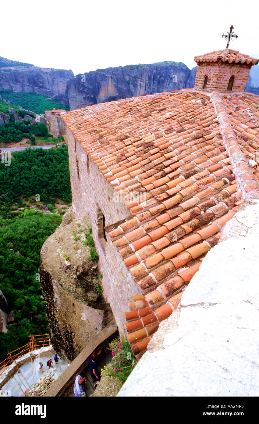 High section of St. Stephens Monastery rooftop, Meteora, Greece Stock ...