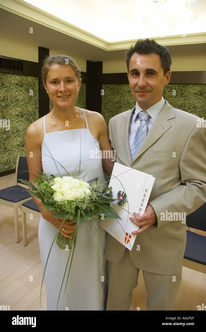 Bridal couple certificate marriage hi-res stock photography and images ...