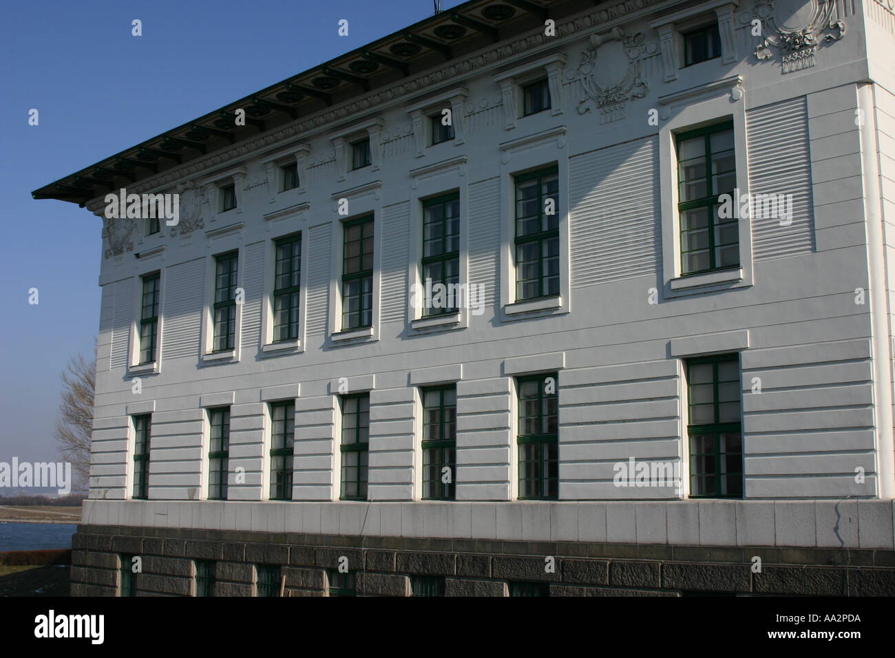 lock house near the Schemmerlbrücke Stock Photo - Alamy