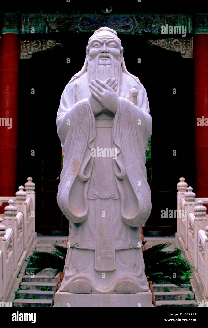 statue of Confucius, Confucius statue, Confucius, Confucianism ...