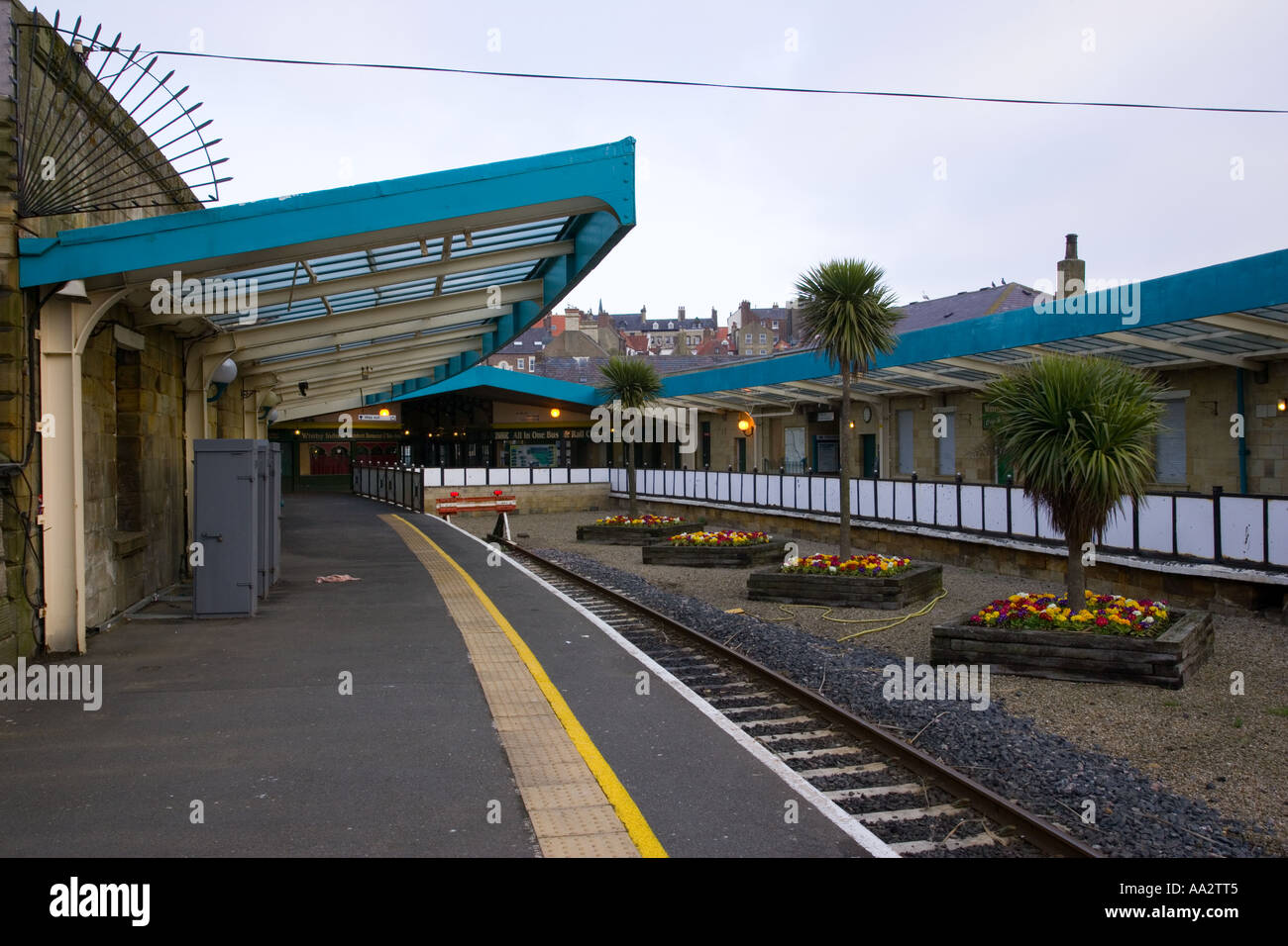 Whitby Railway Station High Resolution Stock Photography and Images - Alamy