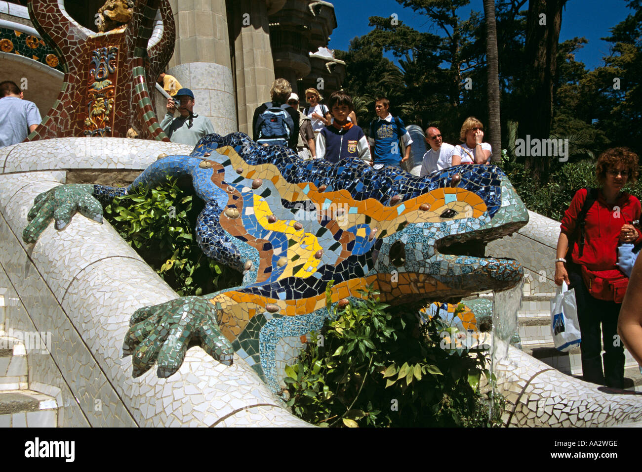 Famous Gaudi mosaic ceramic lizard, Guell Park, Barcelona, Spain Stock ...