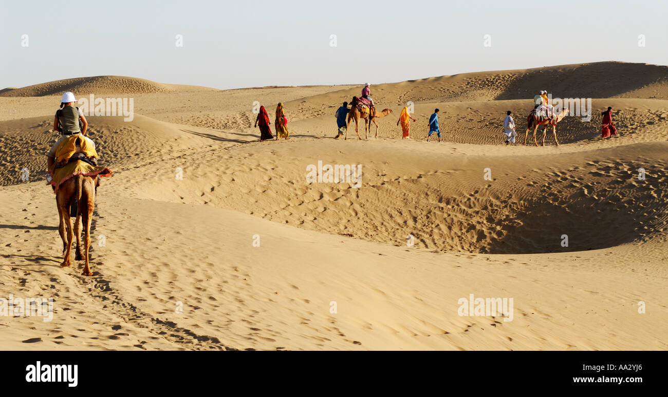 Late afternoon in the sand dunes of Sam in the desert near Jaisalmer ...