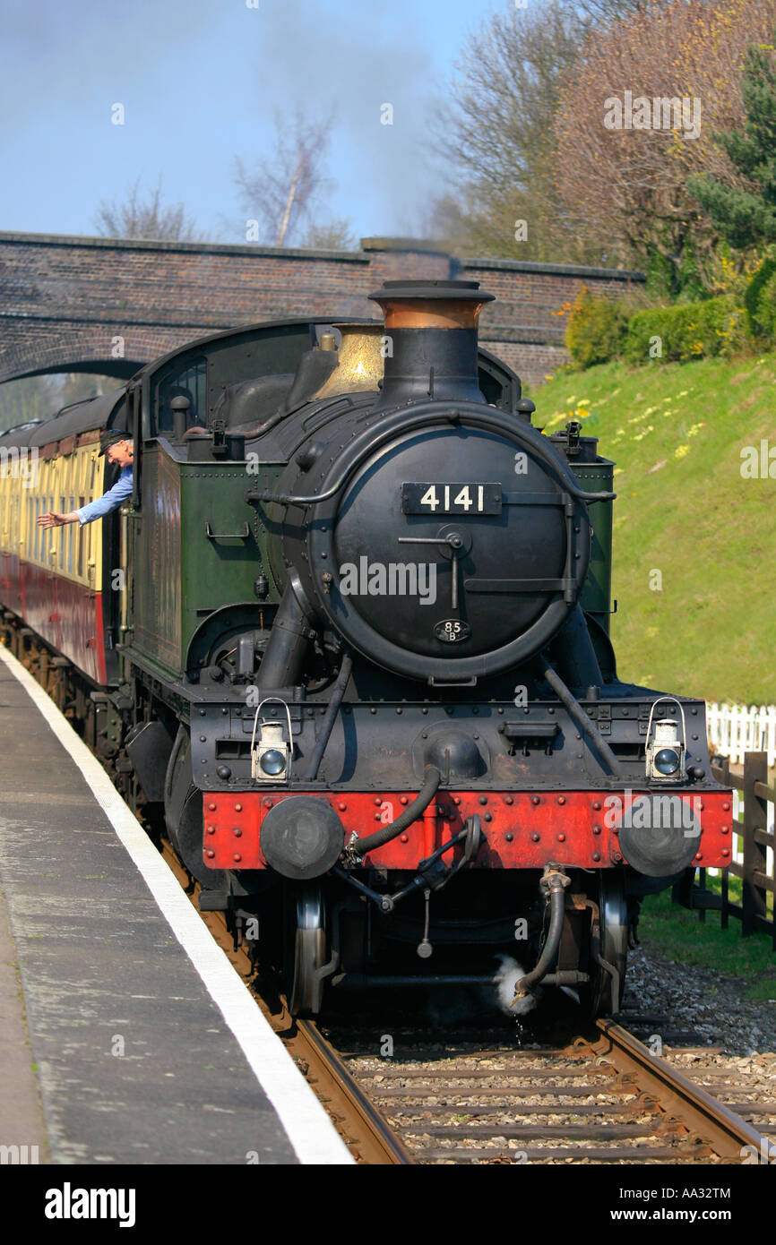 Ex GWR Tank Engine passing under the road bridge Arriving at Platform 1 ...