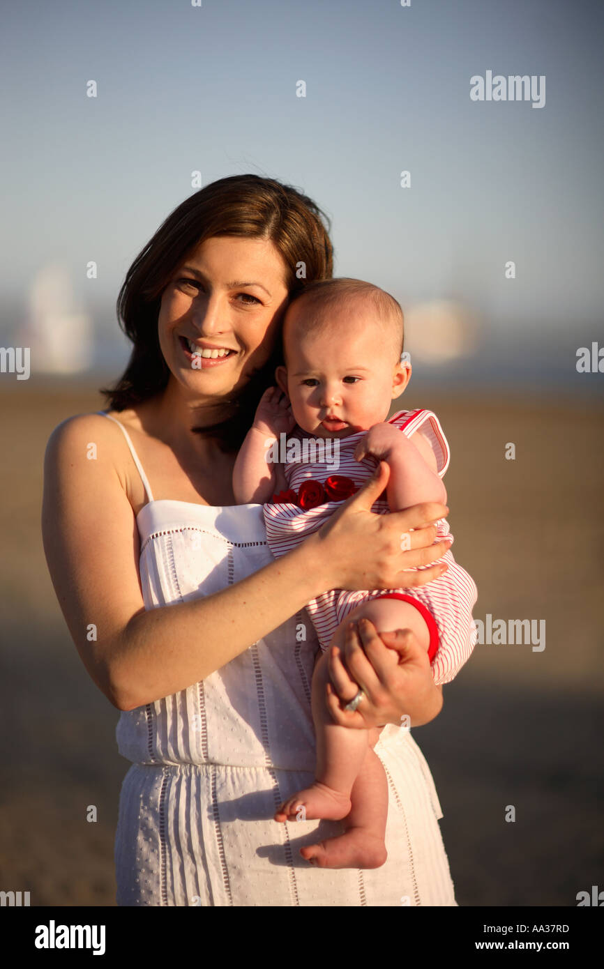 Mother and child Portrait Stock Photo - Alamy