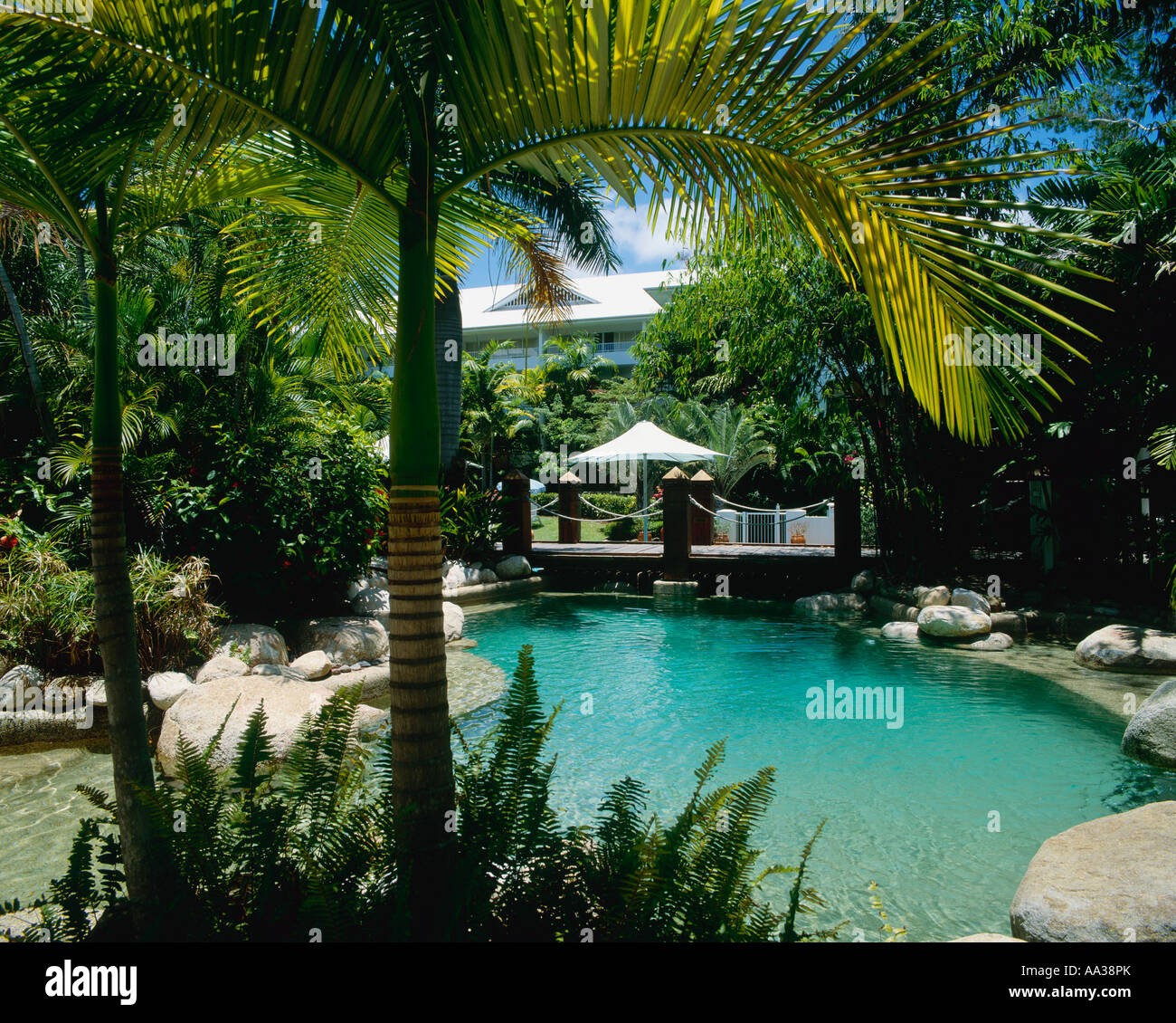 Swimming Pool Jewel of the Reef Hotel Palm Cove Queensland Australia ...