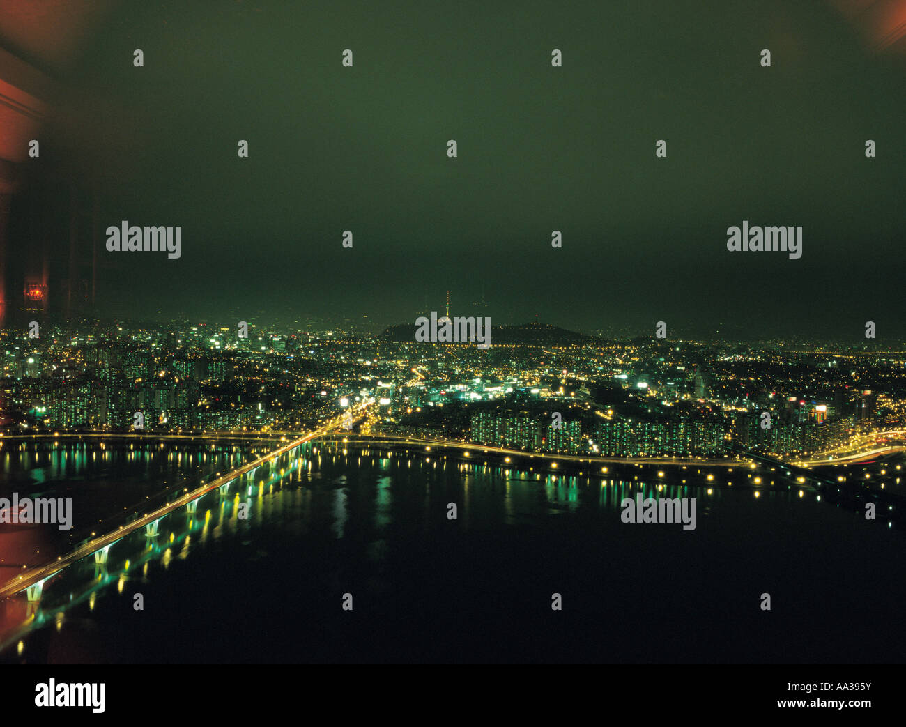 Han river scenery hi-res stock photography and images - Alamy