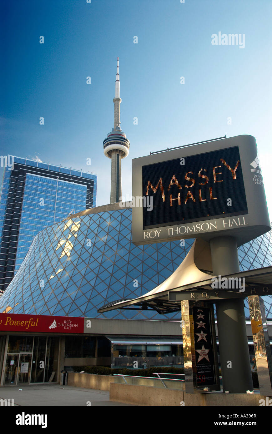 Roy thomson concert hall hi-res stock photography and images - Alamy