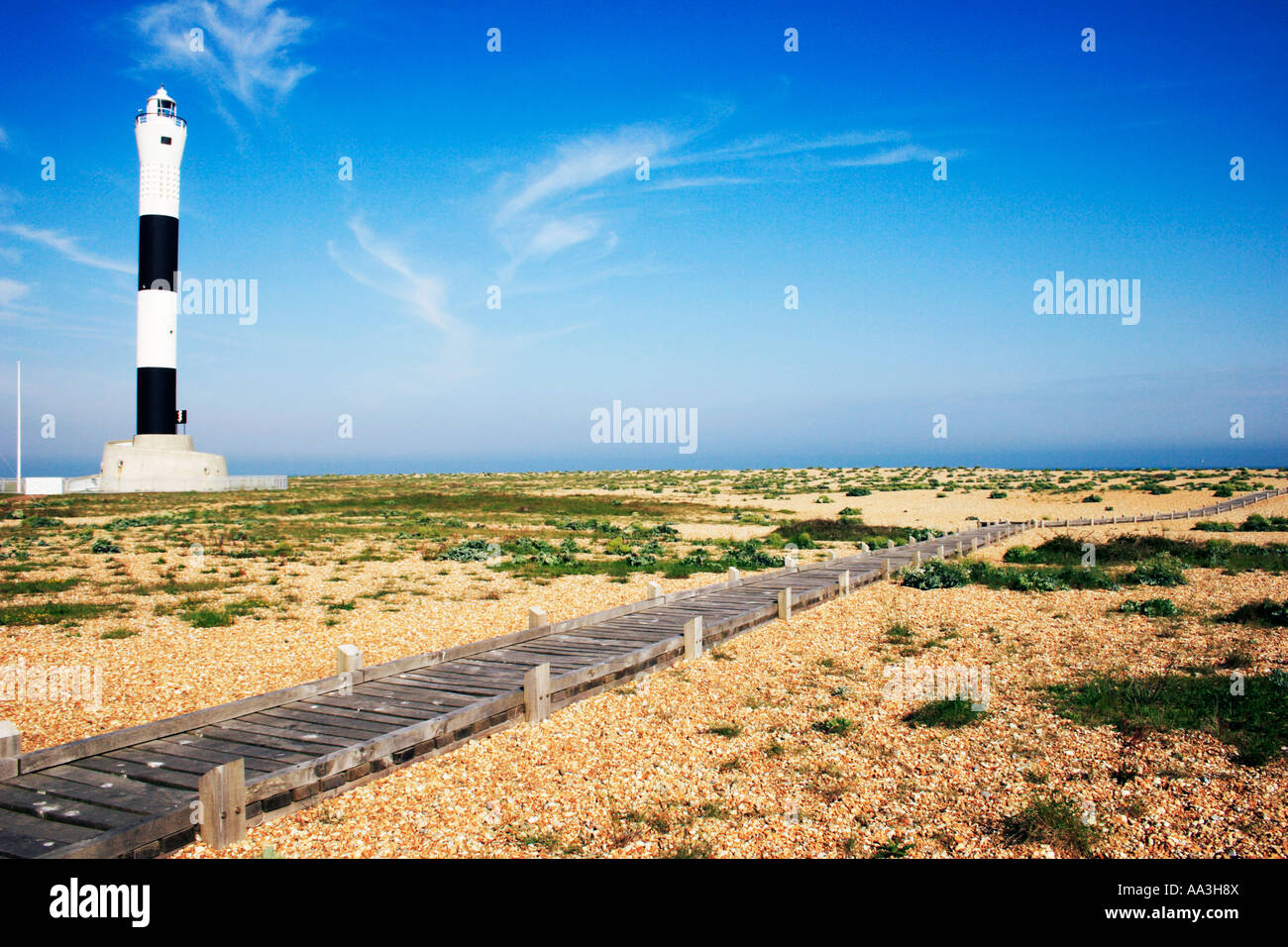 Dungeness New Lighthouse, Kent, England Stock Photo - Alamy
