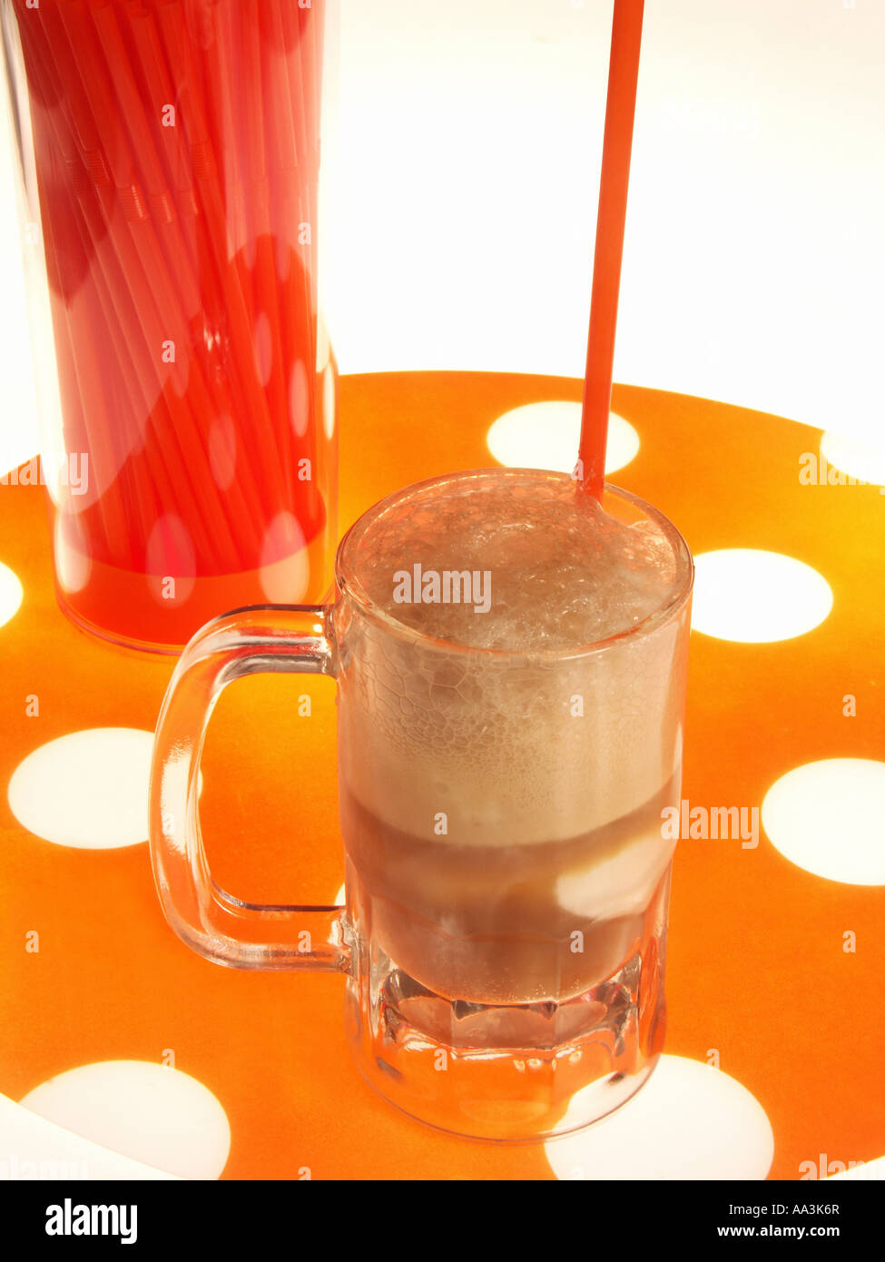Root beer float hi-res stock photography and images - Alamy