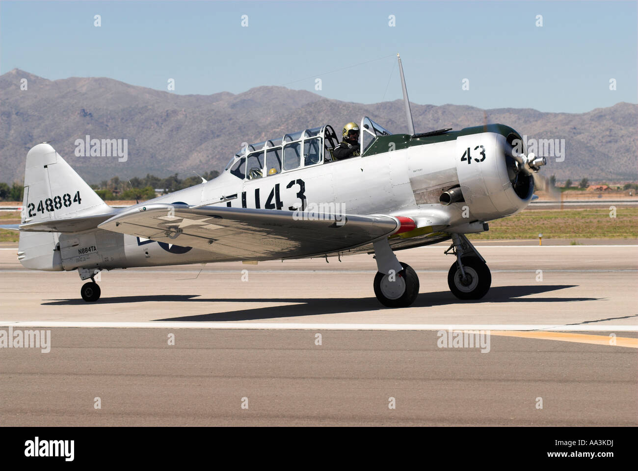 332 fighter group hi-res stock photography and images - Alamy