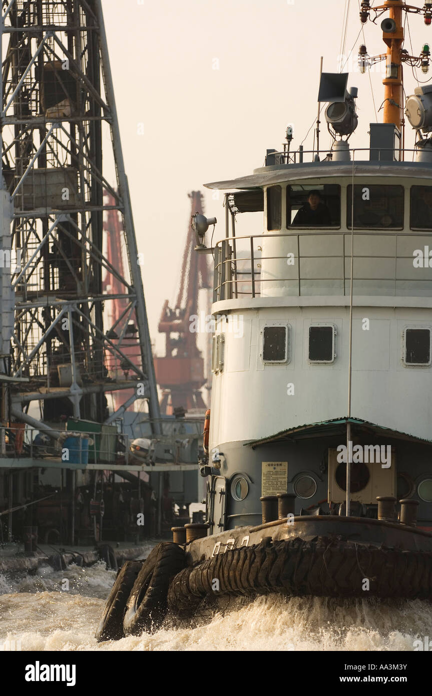 China, Shanghai, River tug on Huangpu River Stock Photo - Alamy
