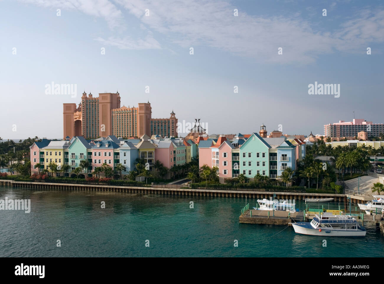 Ferry to atlantis hi-res stock photography and images - Alamy