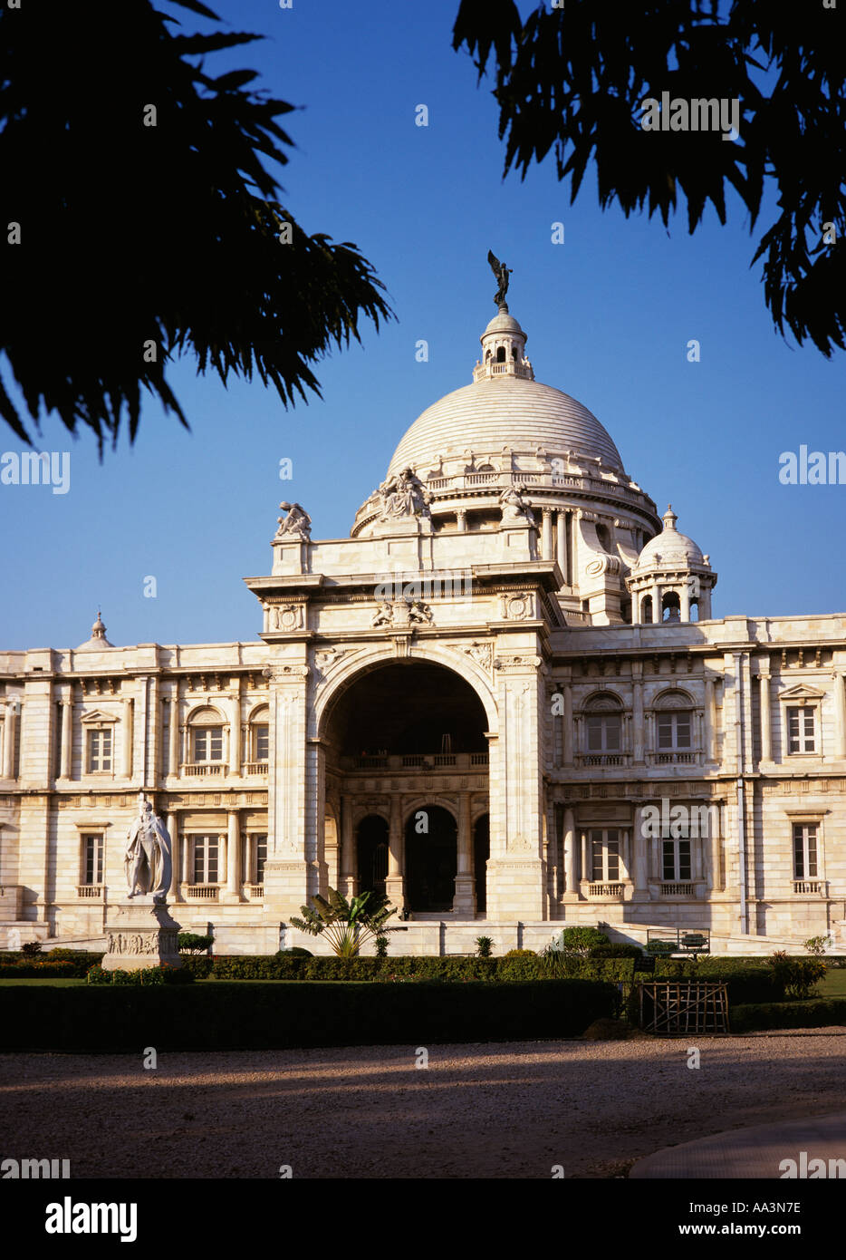 India Calcutta the Maidan Victoria Memorial Stock Photo - Alamy