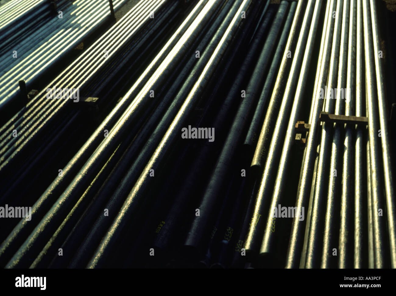 Overhead gas pipe hi-res stock photography and images - Alamy