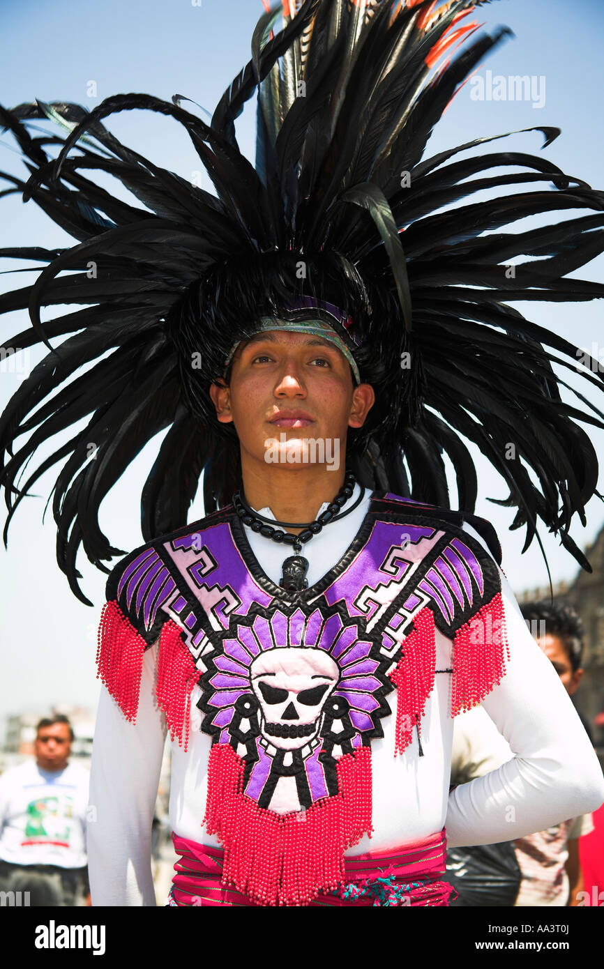 Male Mexican Indian wearing feathered headdress, Zocalo, Plaza de la ...