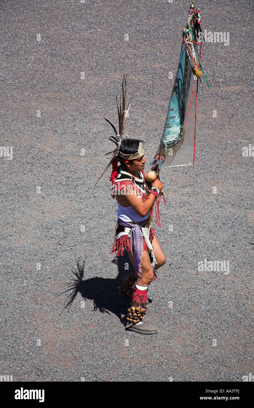 Man carrying banner hi-res stock photography and images - Alamy