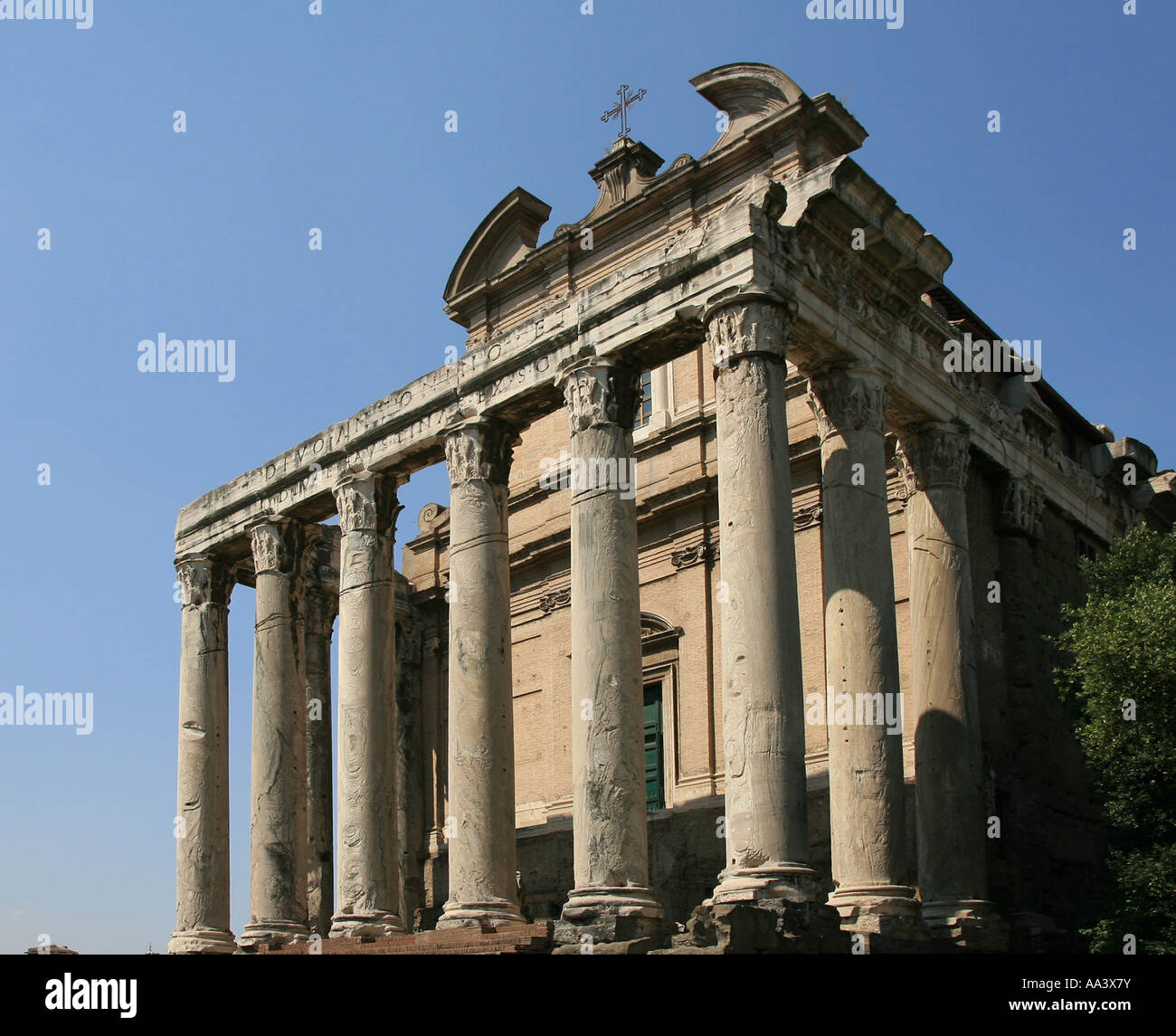Ancient Roman Building Stock Photo - Alamy