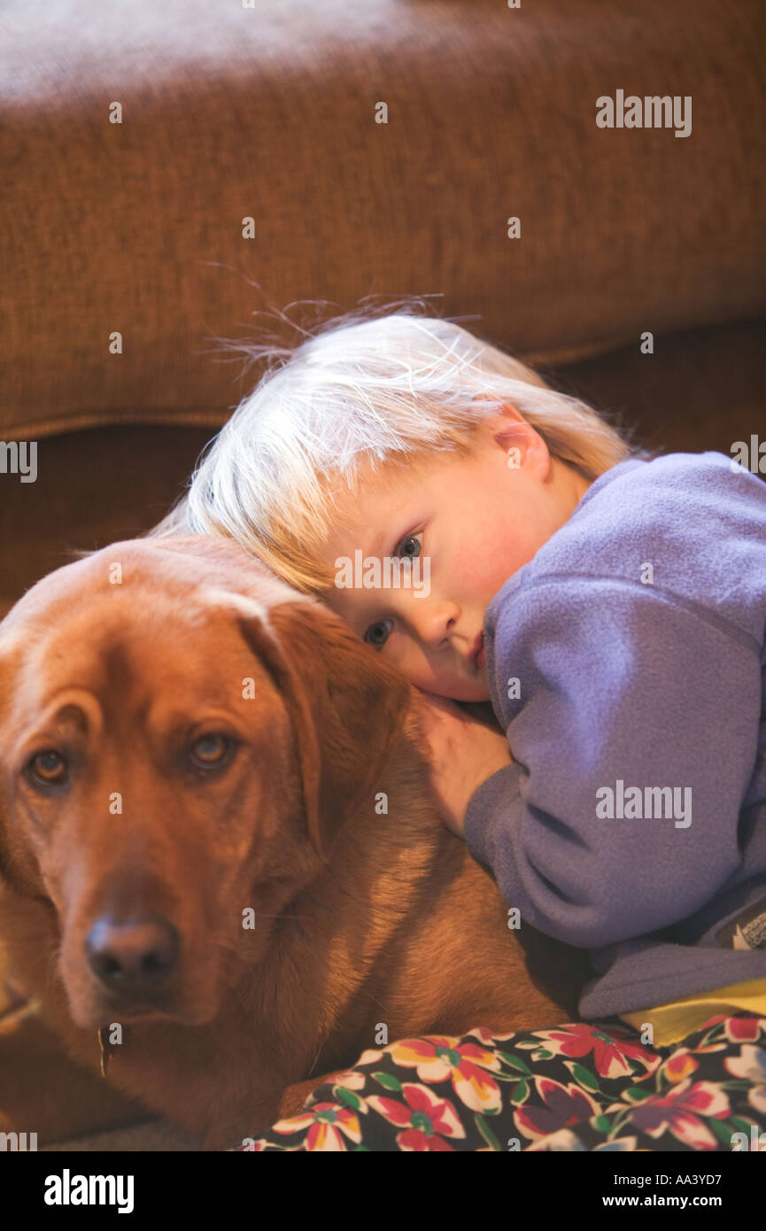 3 Year old female and labrador Stock Photo - Alamy