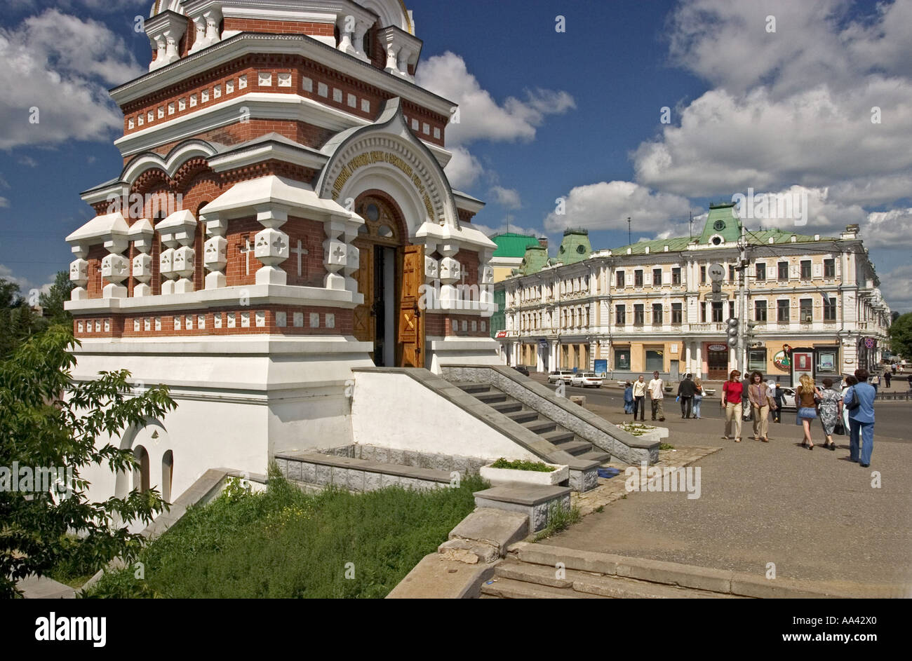 Omsk old women hi-res stock photography and images - Alamy
