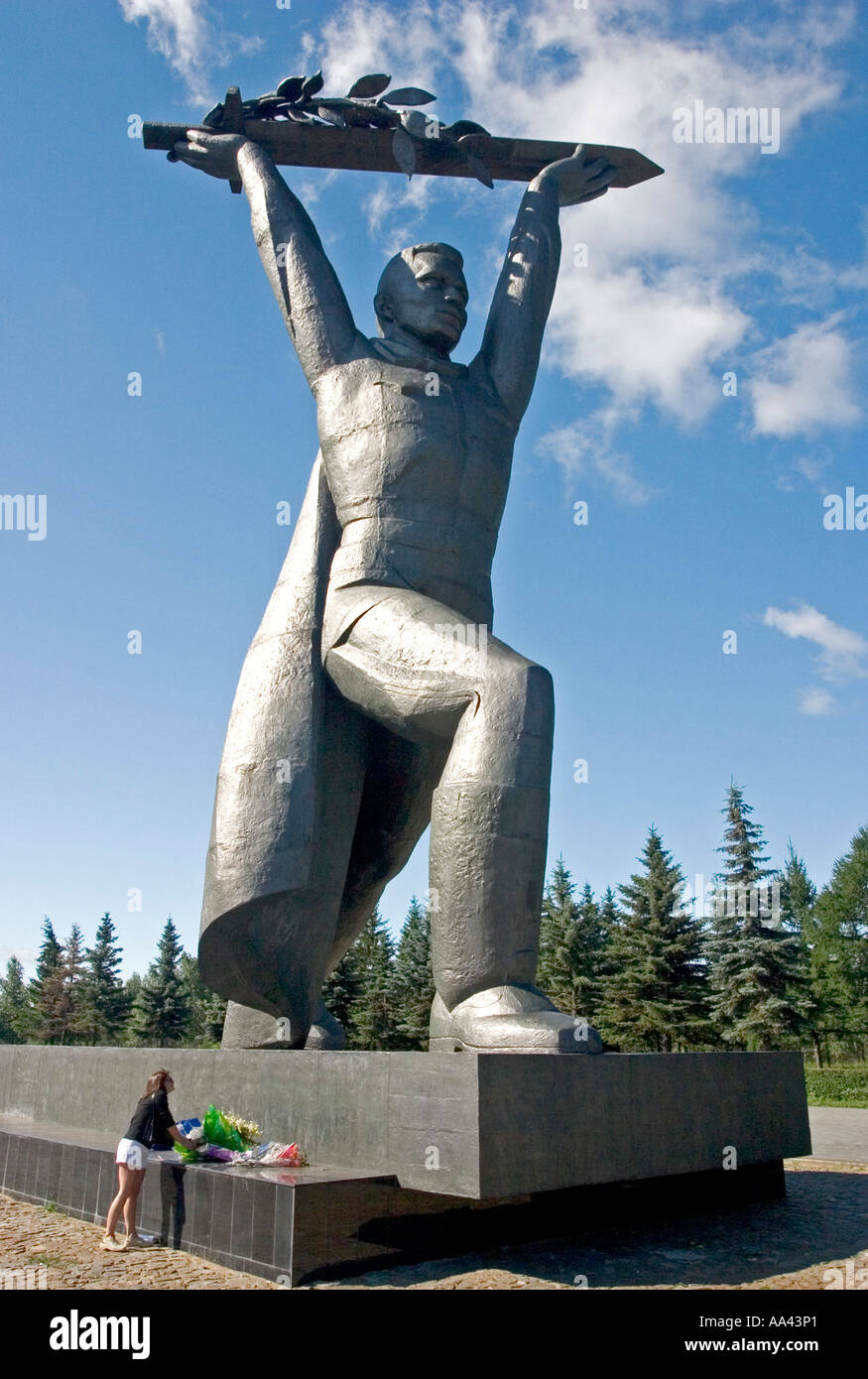 Statue soldier omsk hi-res stock photography and images - Alamy